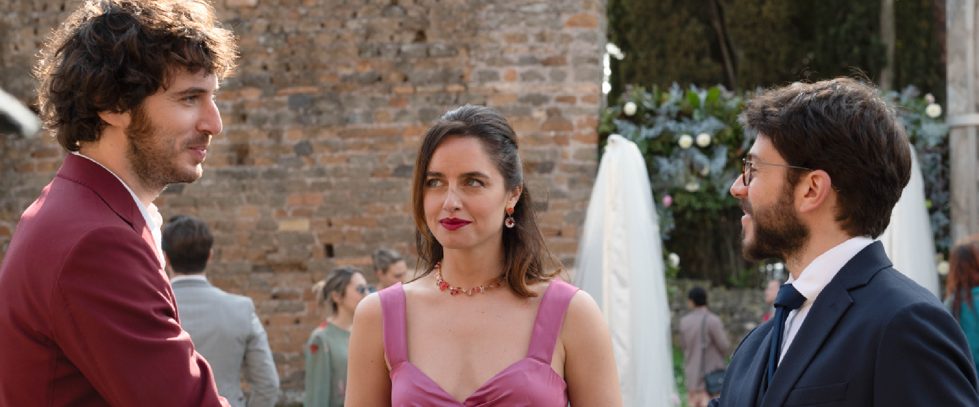 Fatti vedere: shooting has begun on the romantic comedy with Matilde ...